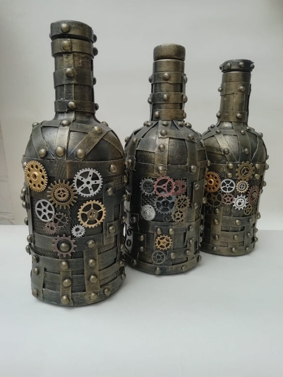 Round Steampunk Bottle / Vintage Gift / Bookish Gift - Etsy