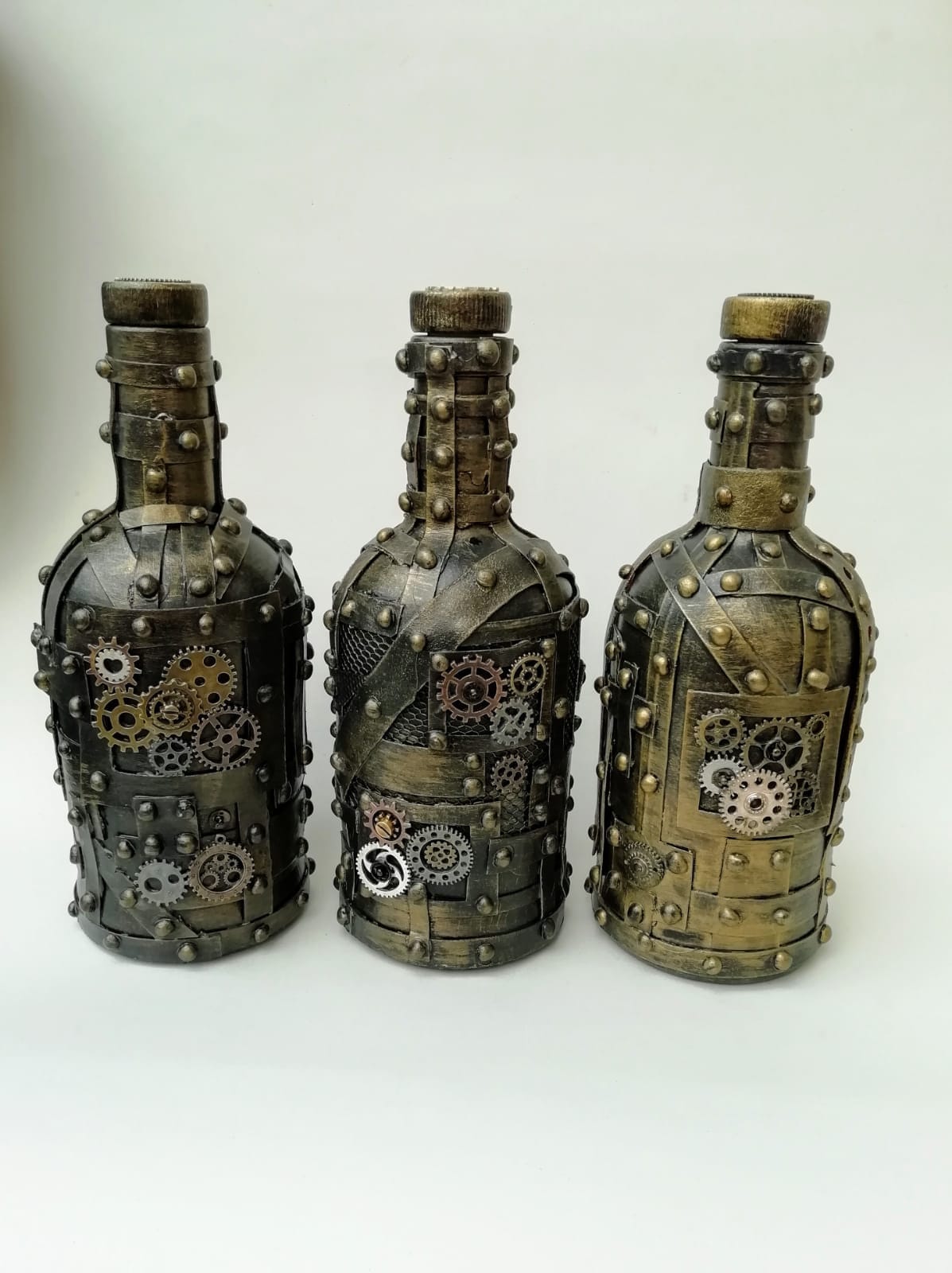 Round Steampunk Bottle / Vintage Gift / Bookish Gift | Etsy