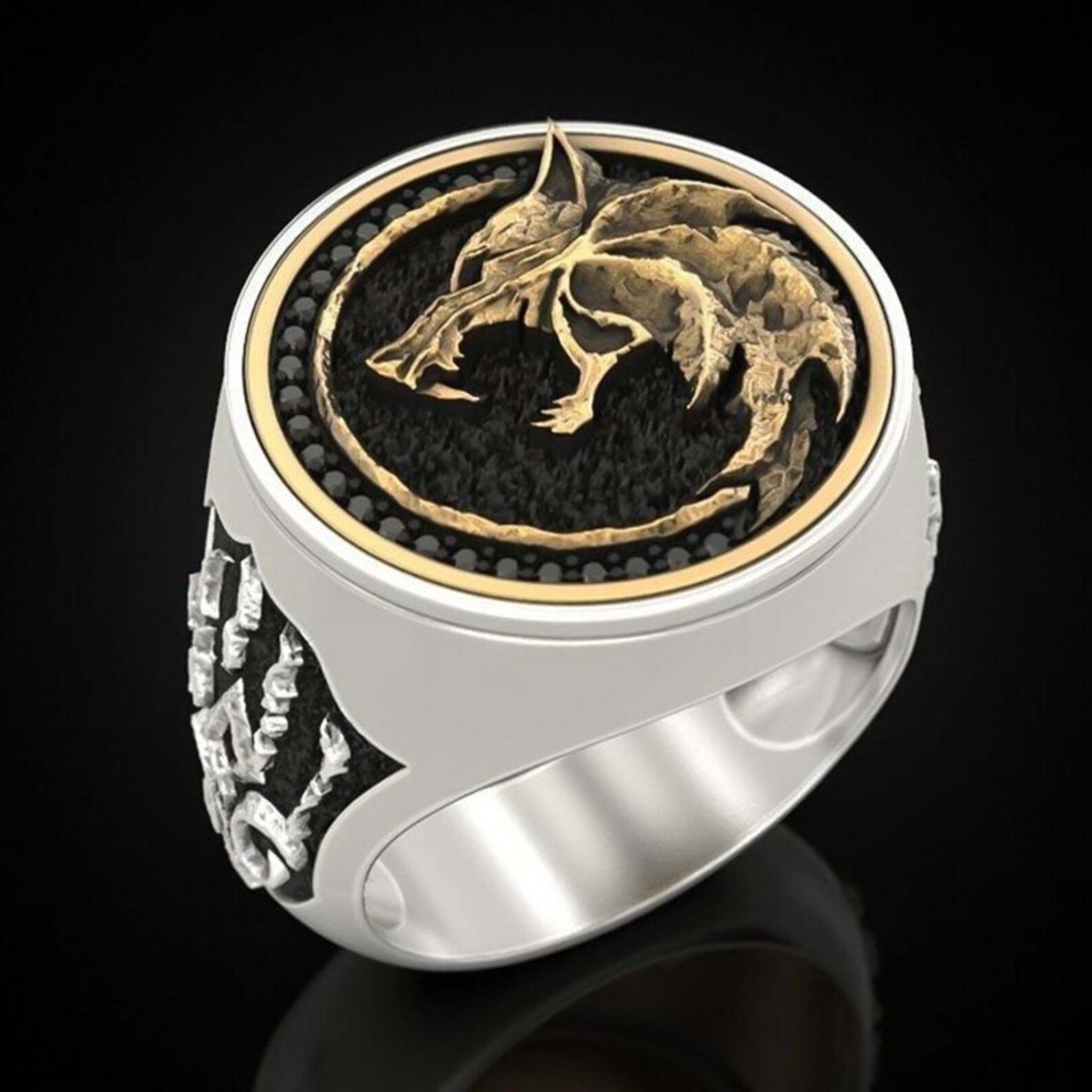 Witcher Wolf Ring Geralt of Rivia- Official Witcher Netflix Signet ...