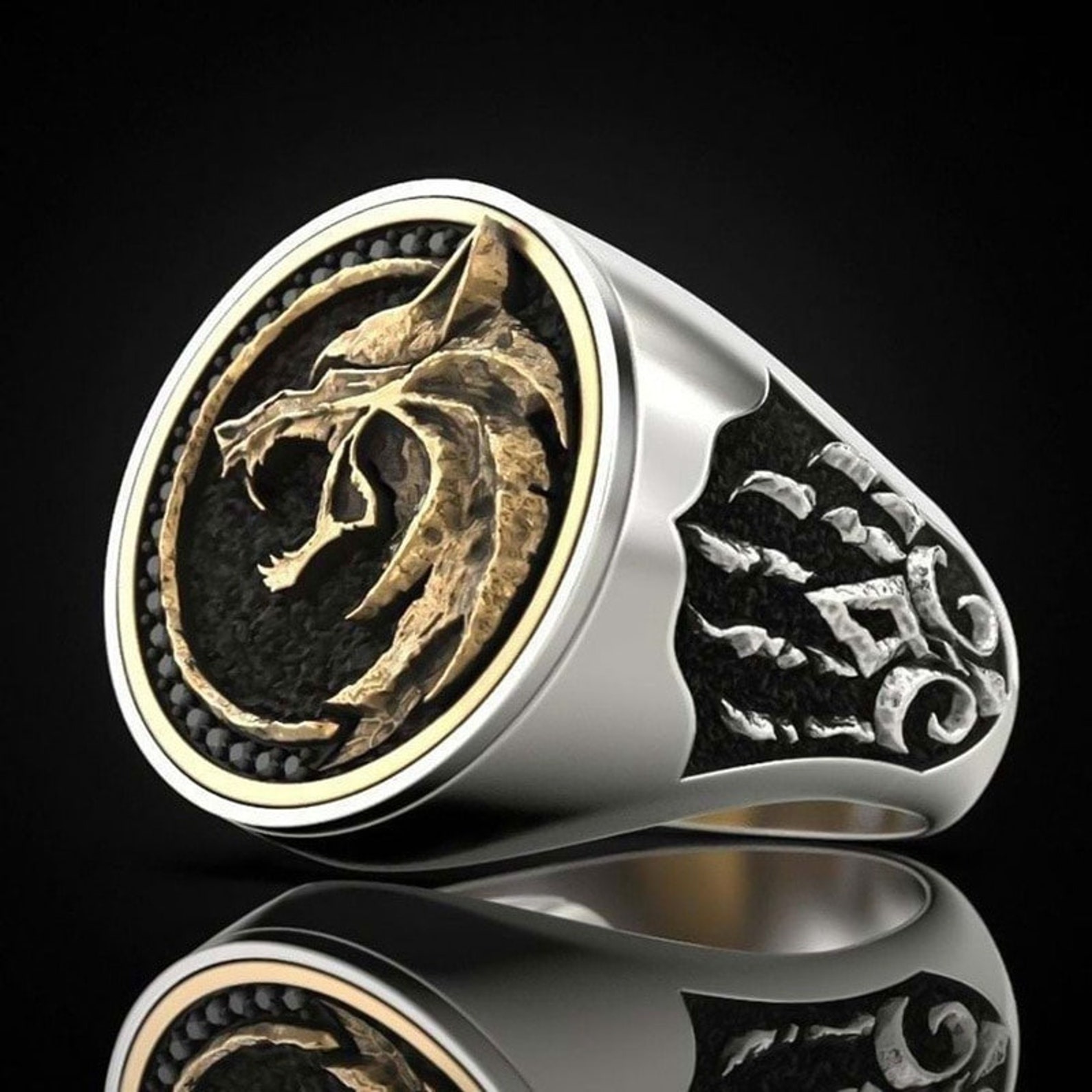 Witcher Wolf Ring Geralt of Rivia- Official Witcher Netflix Signet ...