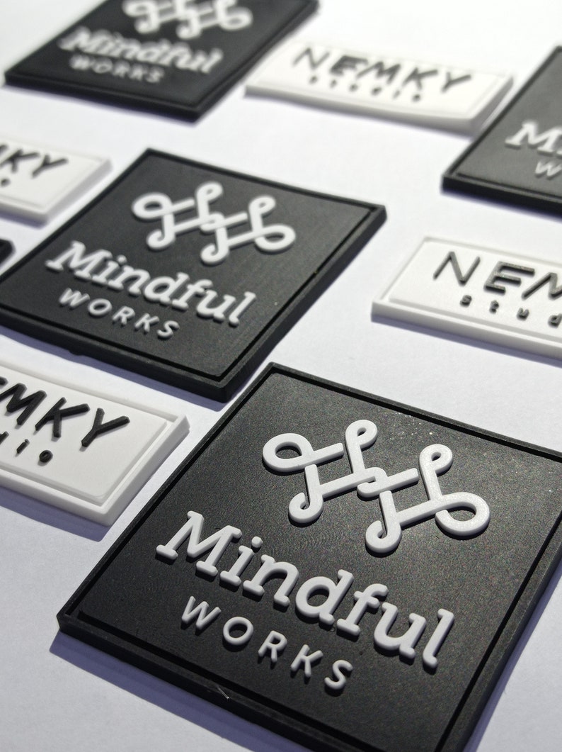 Custom Vinyl Badges.silicon Label.rubber Badges.sew on Badges.iron on ...