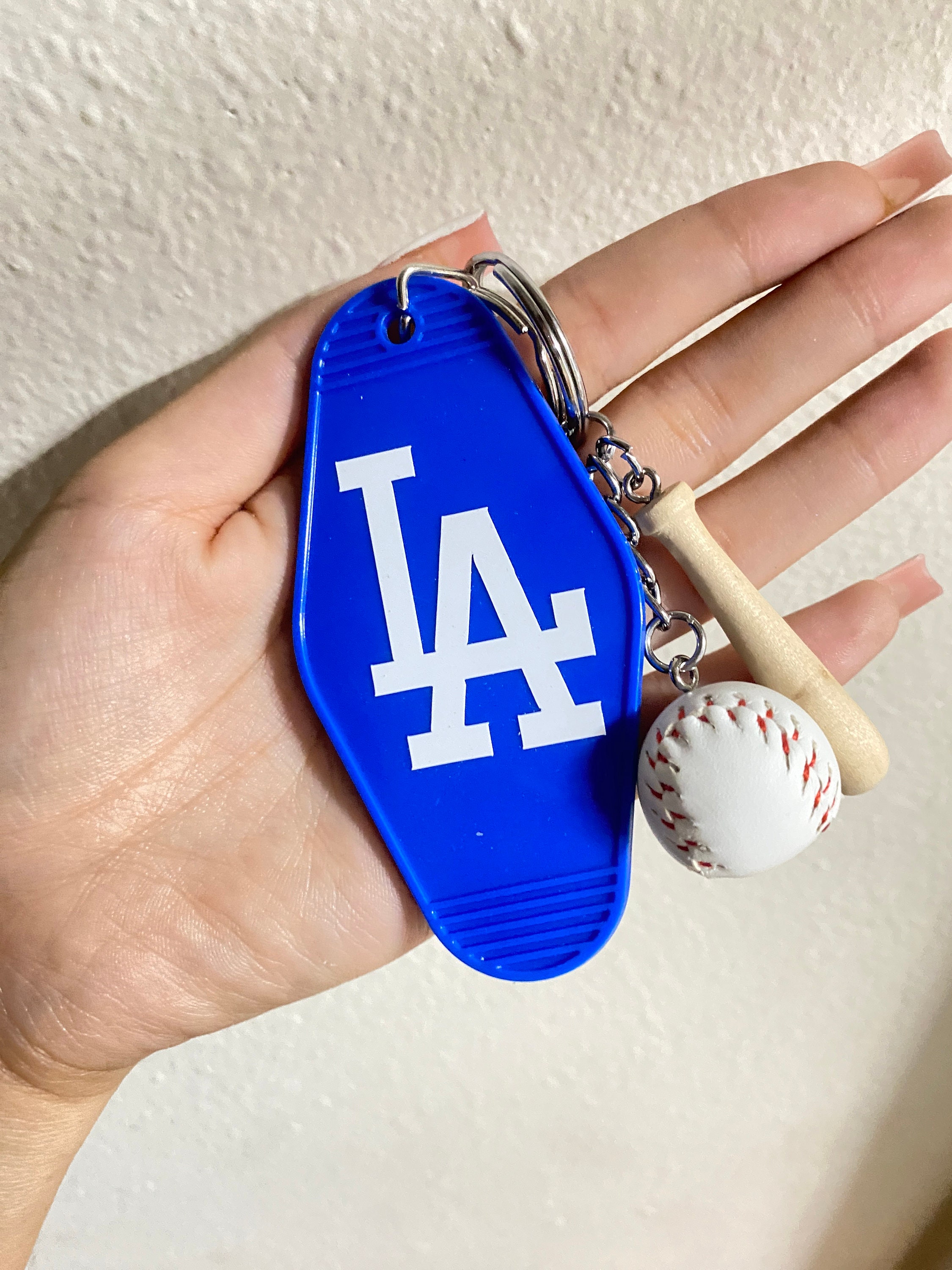 Dodger Inspired Motel Keychain , Los Angeles Dodger Keychain, Dodgers ...