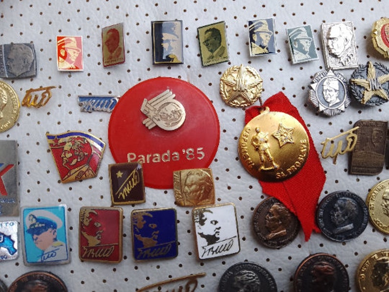 Marshal TITO Josip Broz Tito 1970 Flag Yugoslavia PINS Collection ...