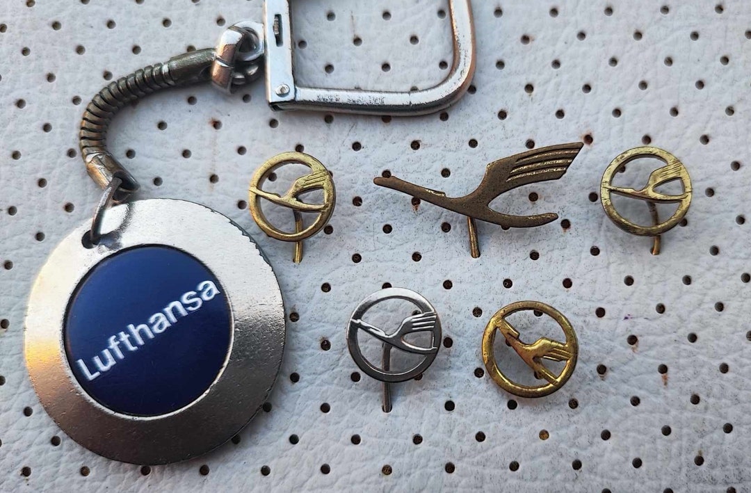 Lufthansa Airlines Vintage Collection Aviation 1970s Memorabilia Pins ...