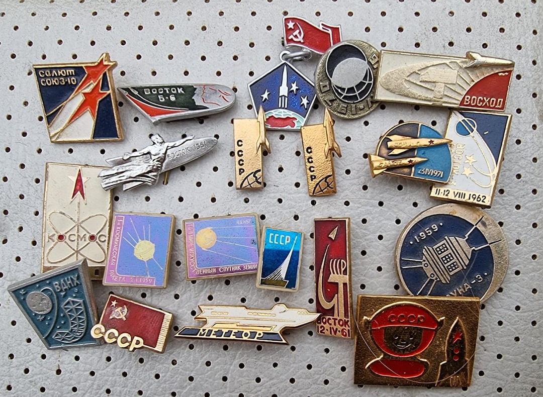 Space Program Soviet Vostok Space Mission USSR Sputnik Luna Rocket Luna ...