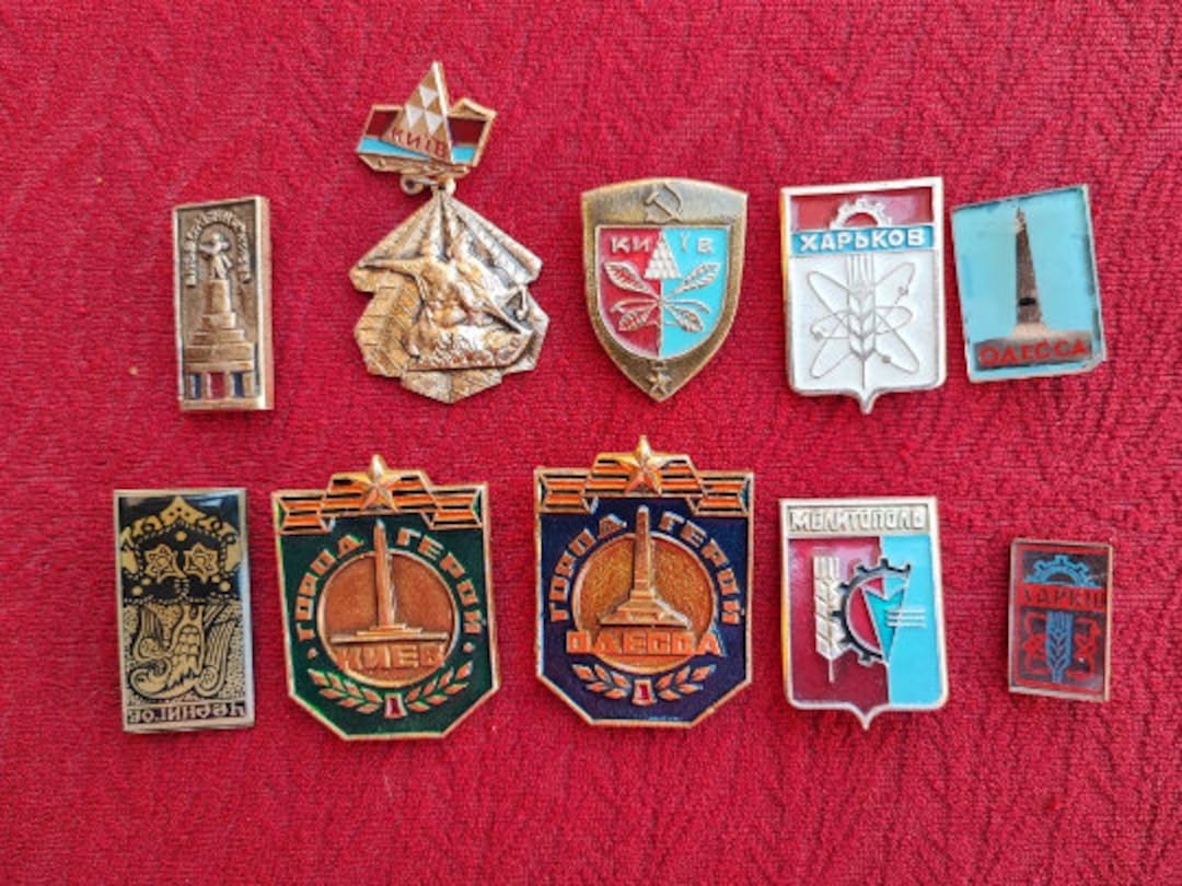 Kyiv Ukraine Badges Vintage 1970s USSR Original Souvenirs Kharkiv Lapel ...