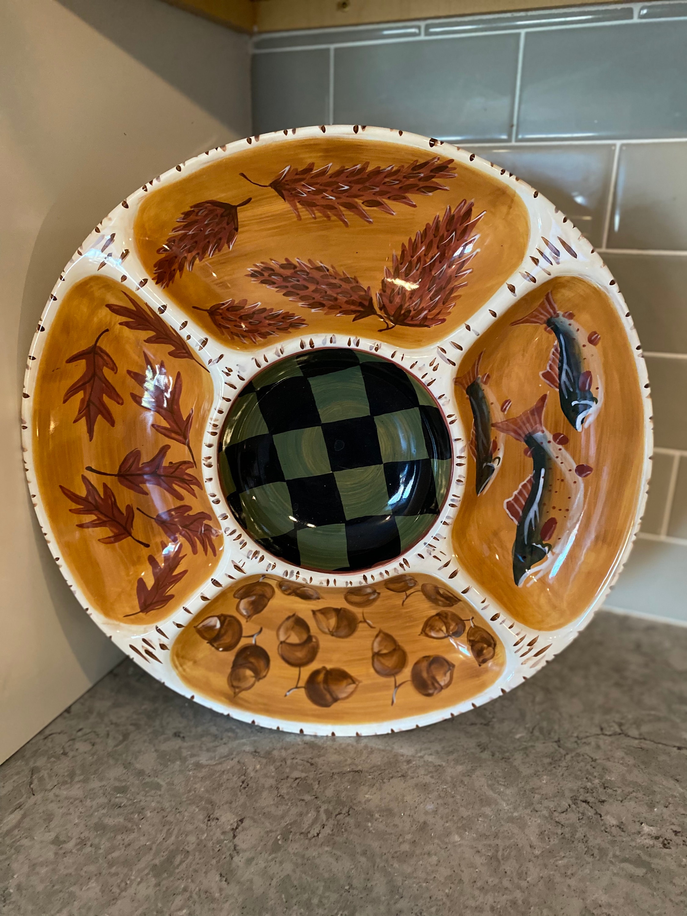 Zrike Outpost 15” Round Chip Veggies Dip Platter Designer Riggsbee ...