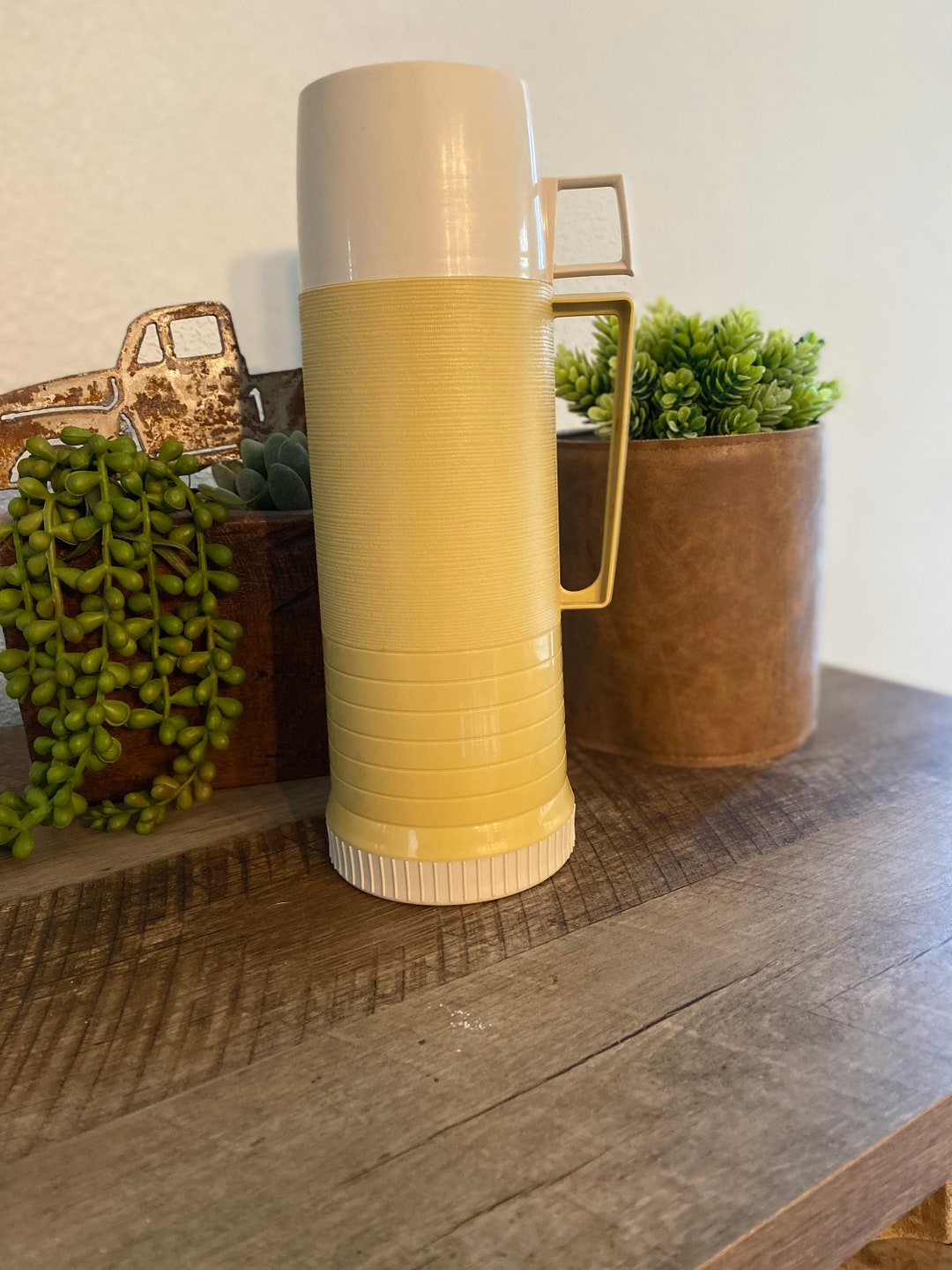 Vintage Mustard Yellow Plastic Thermos Vacuum Bottle Thermos Division ...