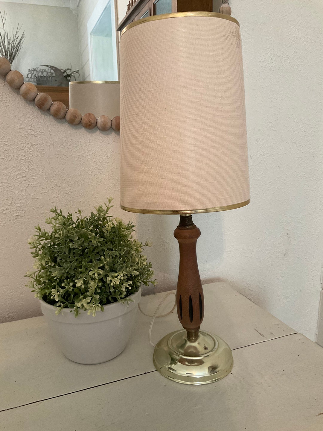 Vintage MCM Wood Brass Lamp - Etsy