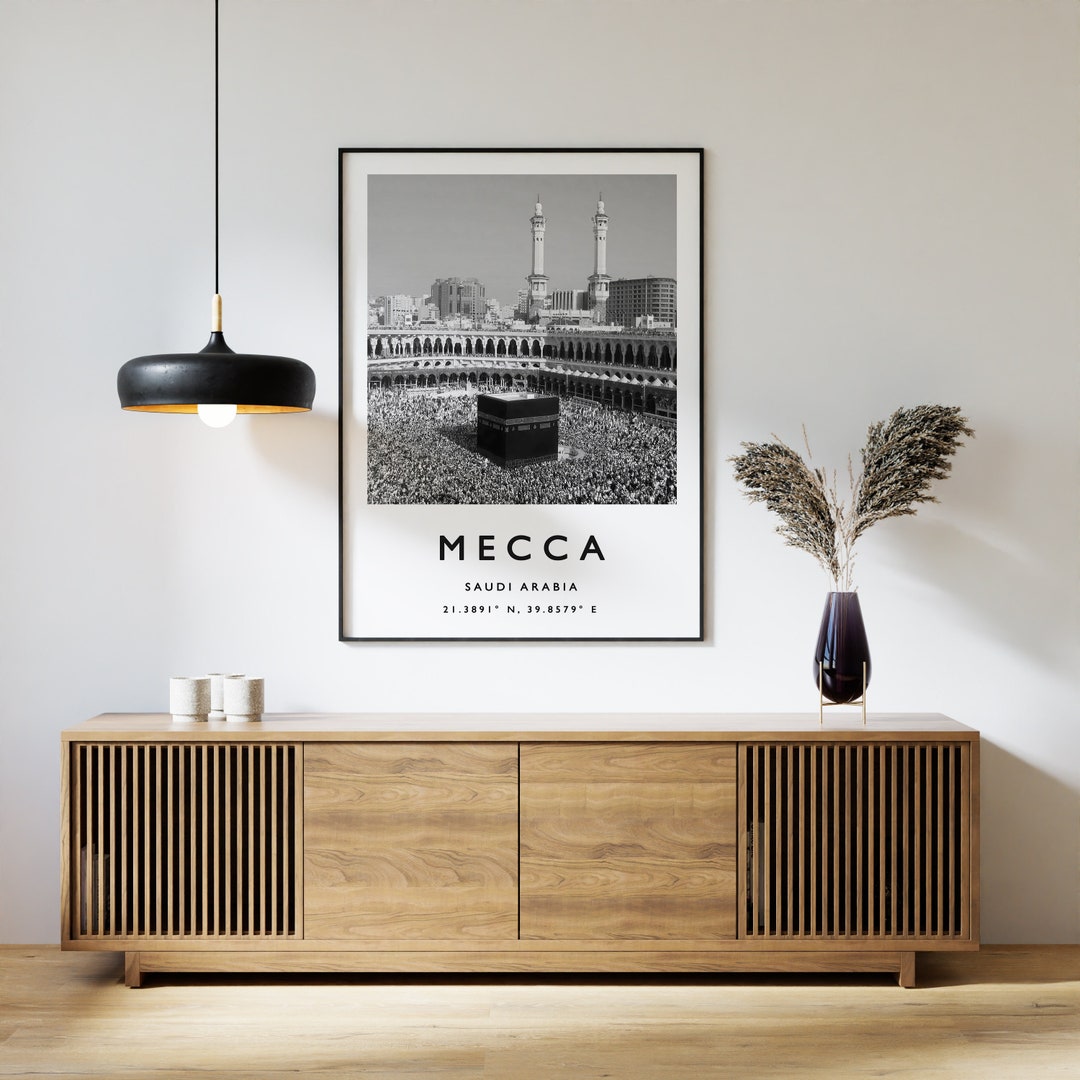 Mecca Travel Print: Black and White Saudi Arabia Poster - Etsy