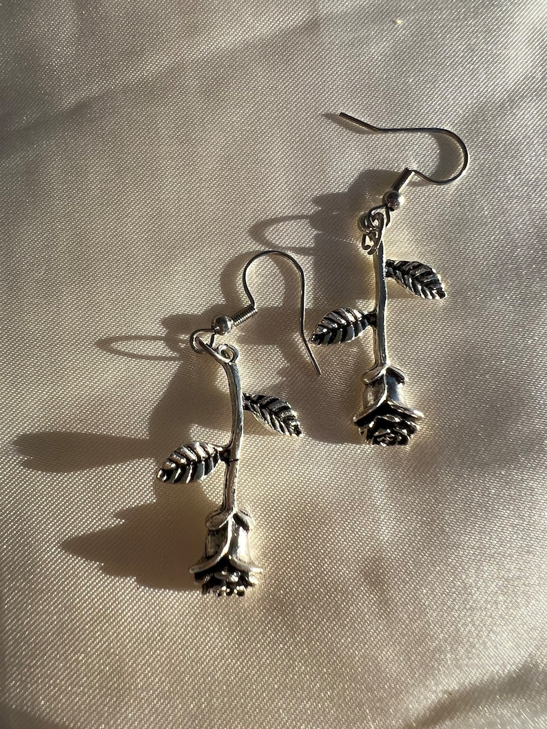 ROSE DANGLE Earrings,rose Gothic Earrings,rose Earrings Silver,rose Bud ...