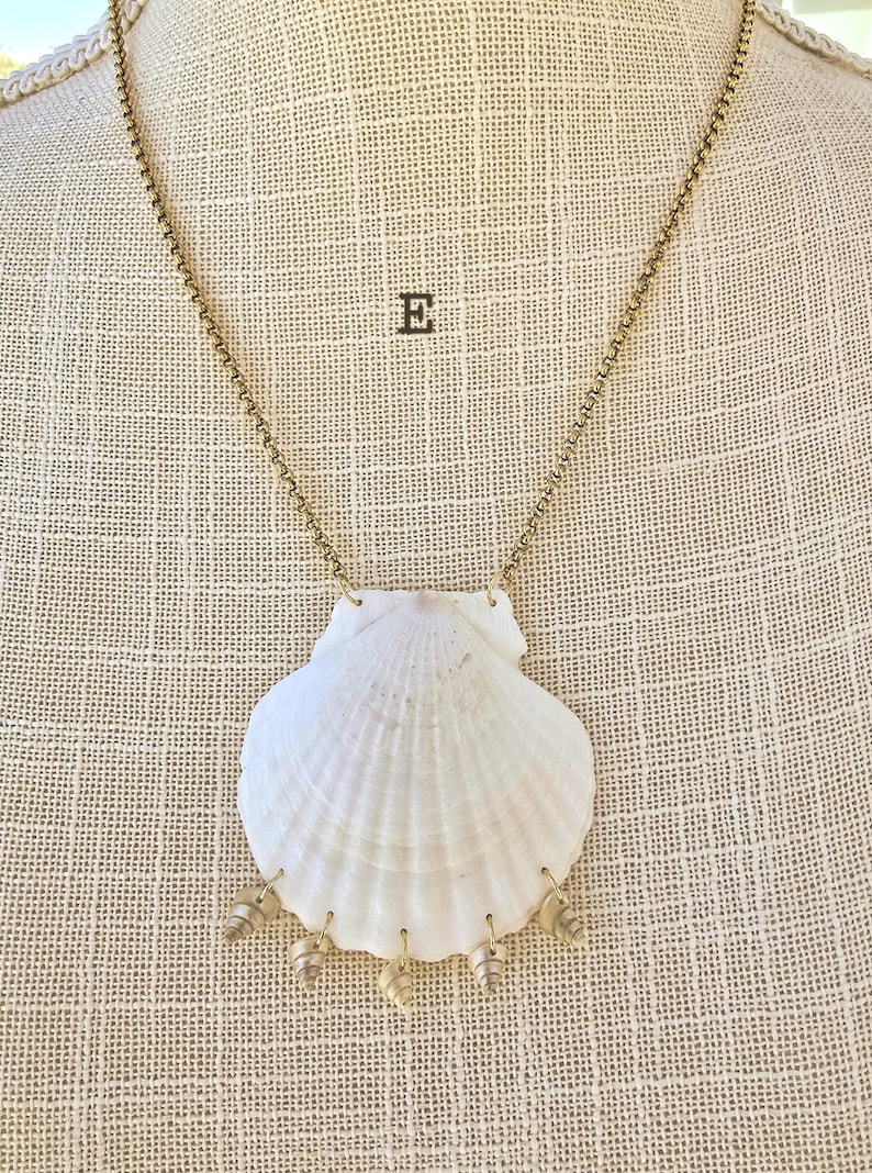 Large Shell Necklace. Beach Wedding Seashell Jewelry - Etsy