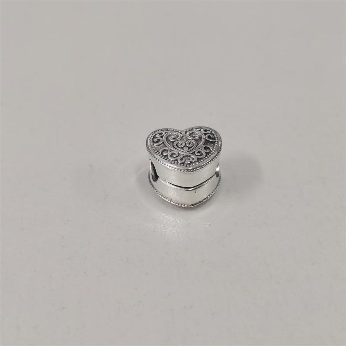Pandora, Enchanted Heart Clip, Charm, Fairy Tale - Etsy