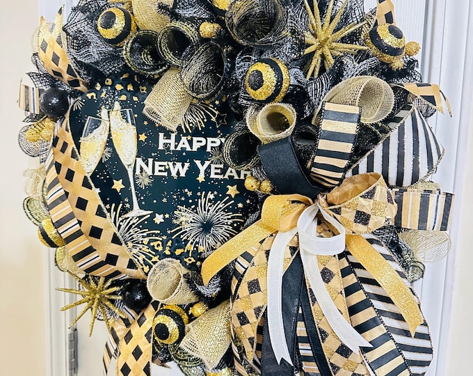 Happy New Year Wreath Front Door Decor, Black and Gold Decor, 2025 ...