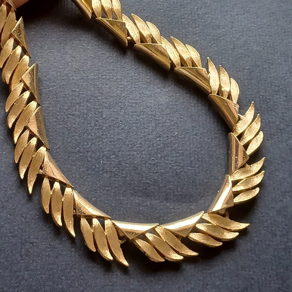 Trifari Necklace - Etsy