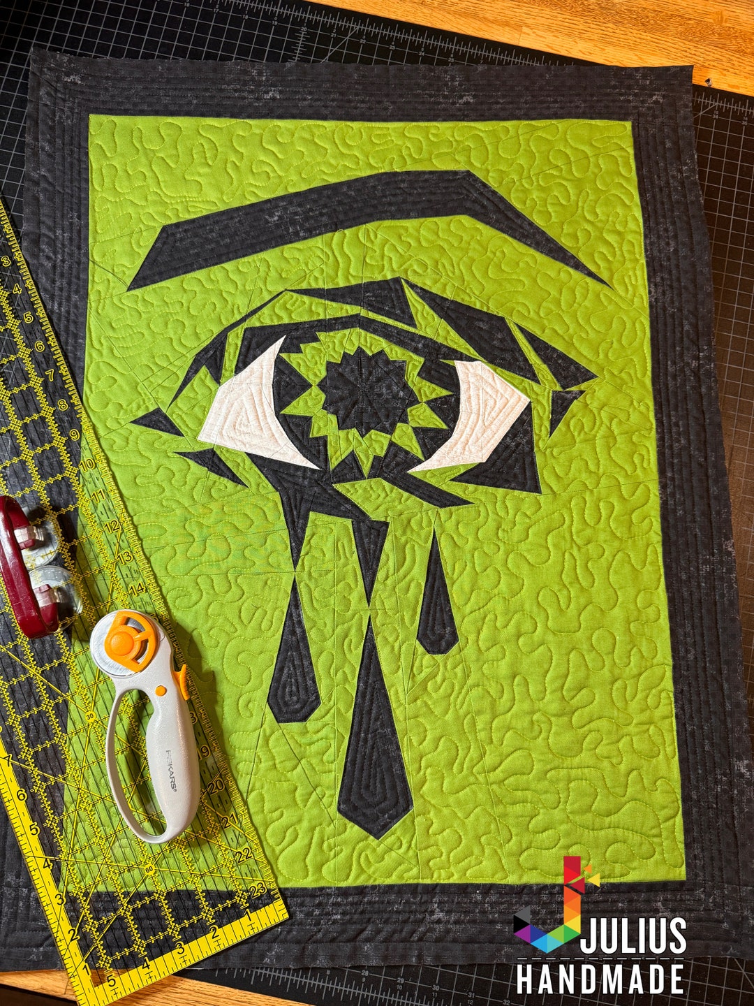 FPP Crying Eye Quilt Block - Etsy