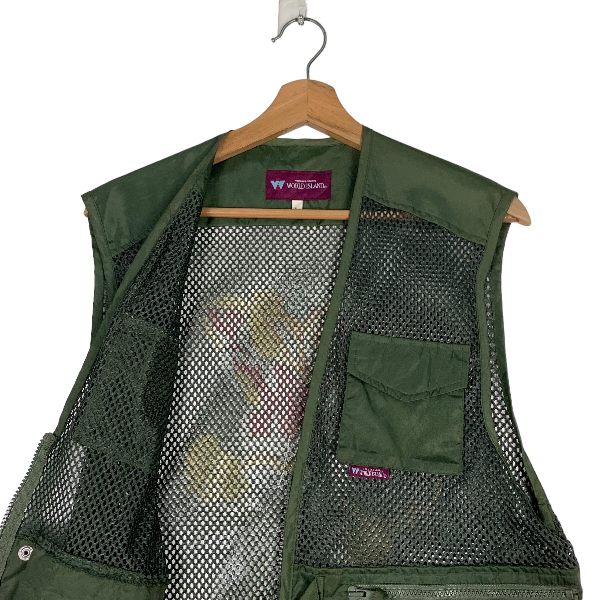 Vintage WORLD ISLAND Tiger Graphic on Back Utility Vest Size L ...