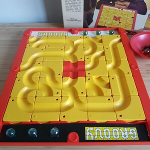 Vintage Milton Bradley Groovy Game - Etsy