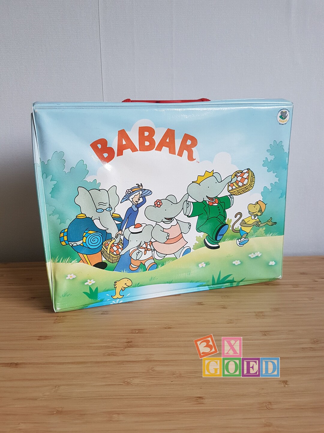 Vintage Babar and Family Carry Case - Etsy