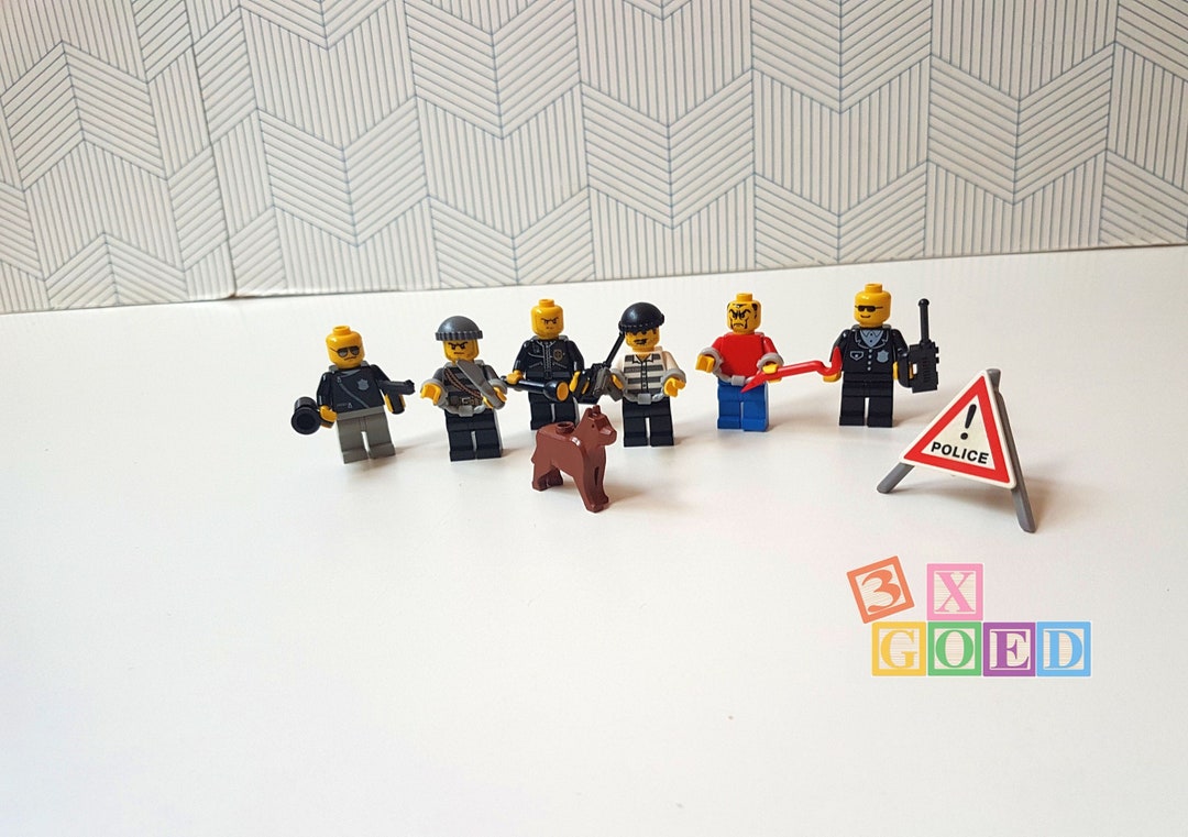 Vintage LEGO Cops and Robbers Minifigures - Etsy
