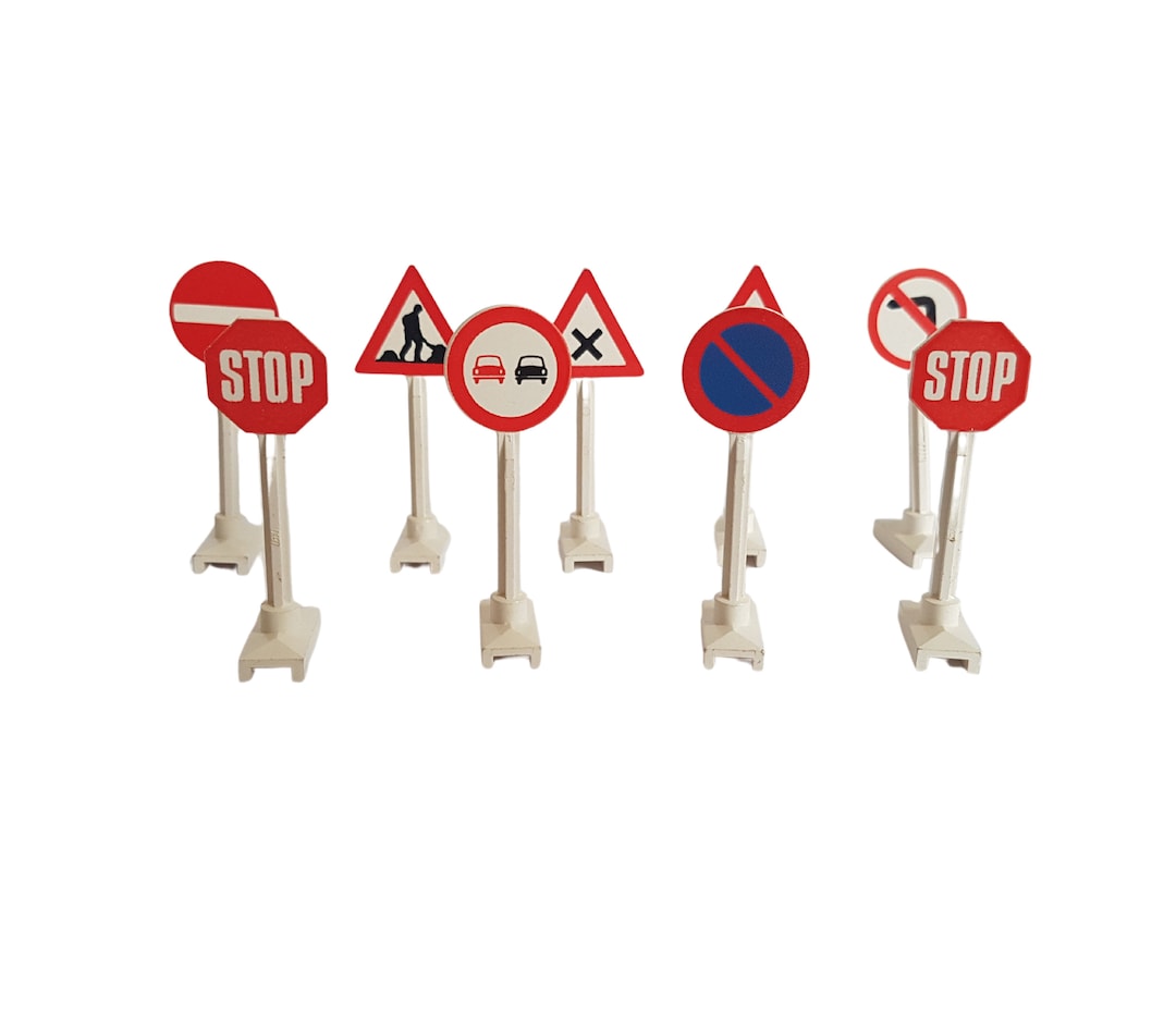 Vintage Lego Road Signs (lot of 9) - Etsy