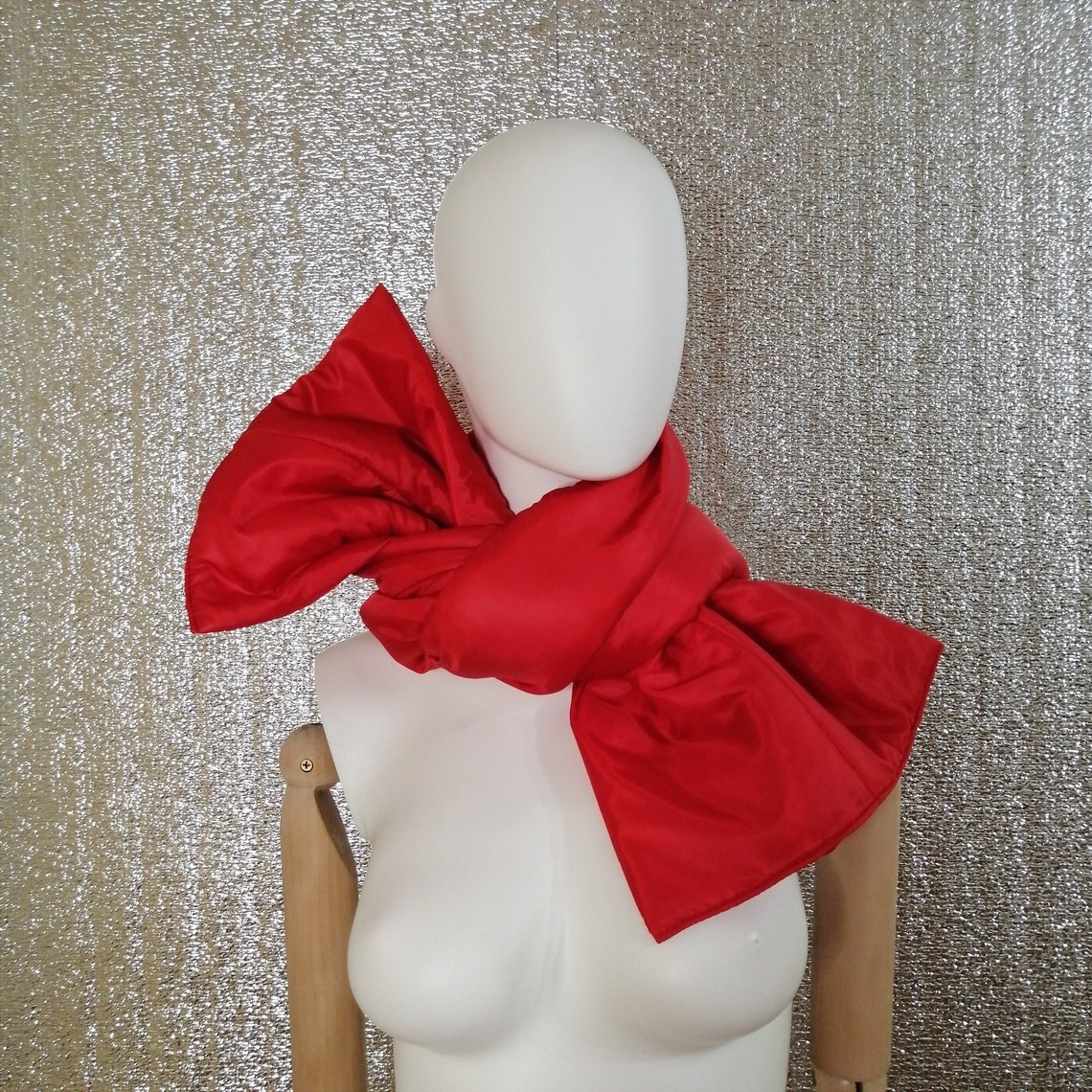 Red Warm Puffer Scarf. Quilted Puffy Shawl. Winter Puffer Scarf ...