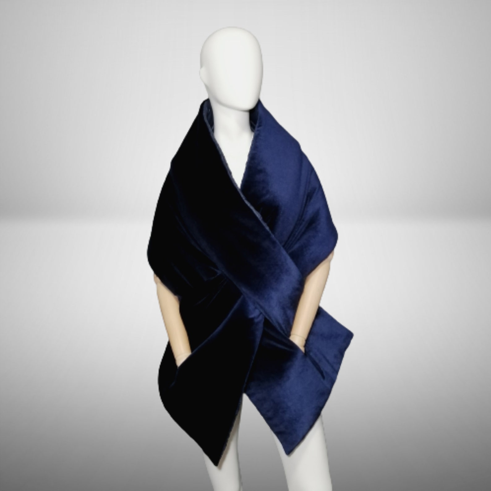 Two-faced Cape Around Shoulders Wrap With 2 Pockets on Both Sides ...
