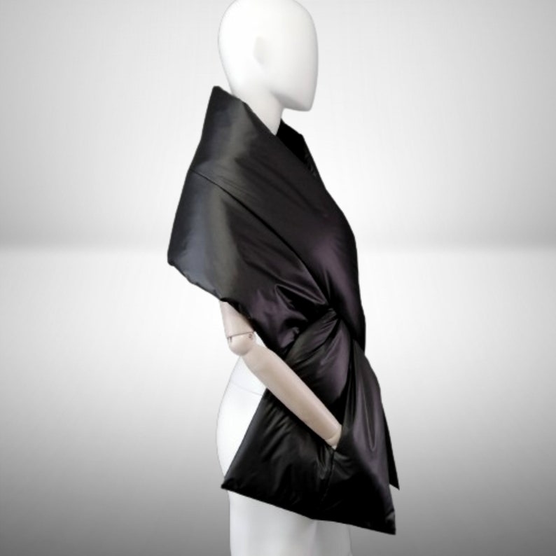 Black Cape Around Shoulders Wrap With 2 Pockets 14x80 In. Woman's Large ...
