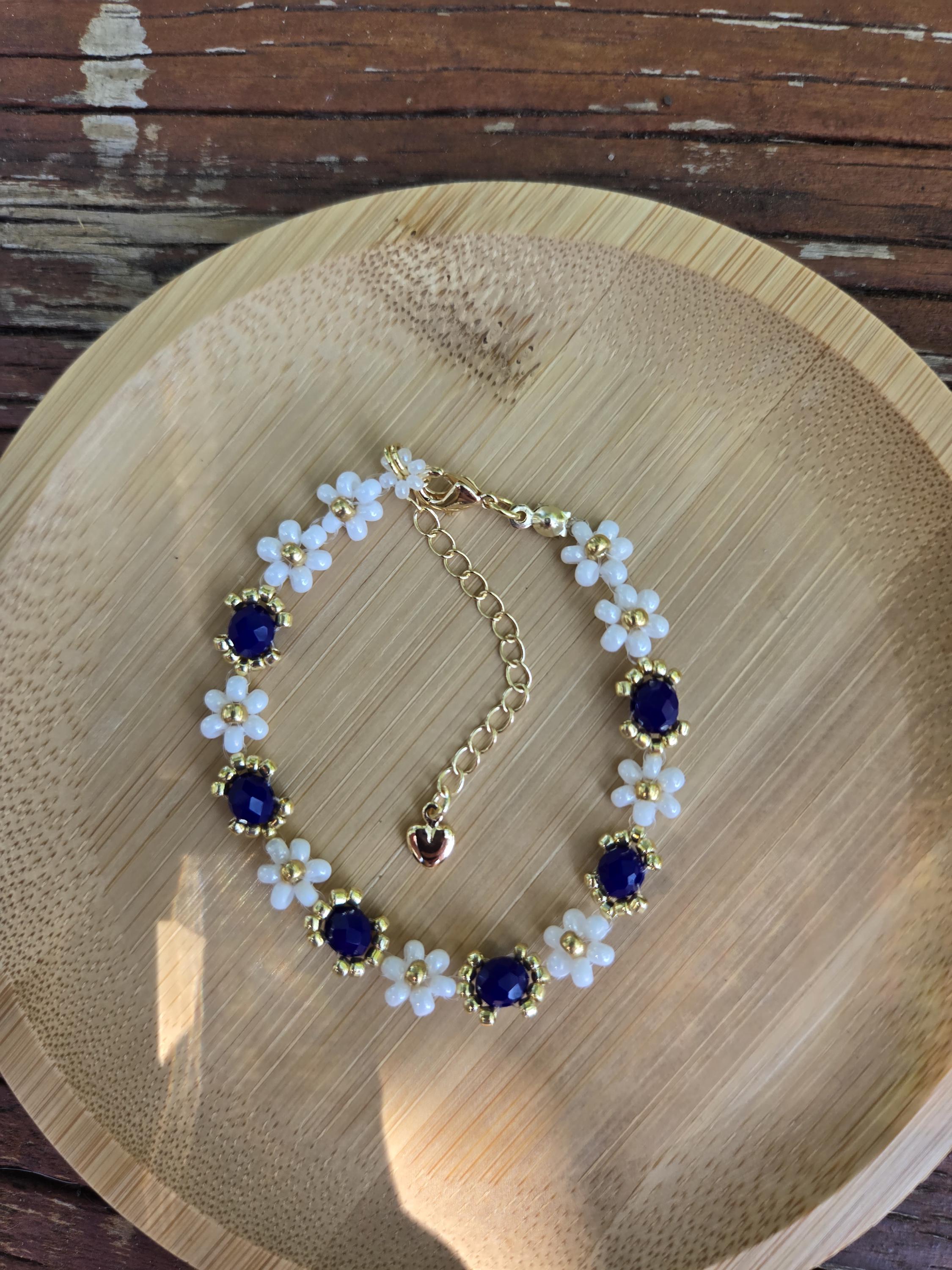 Dark Blue Daisy Handamde Bracelet - Etsy