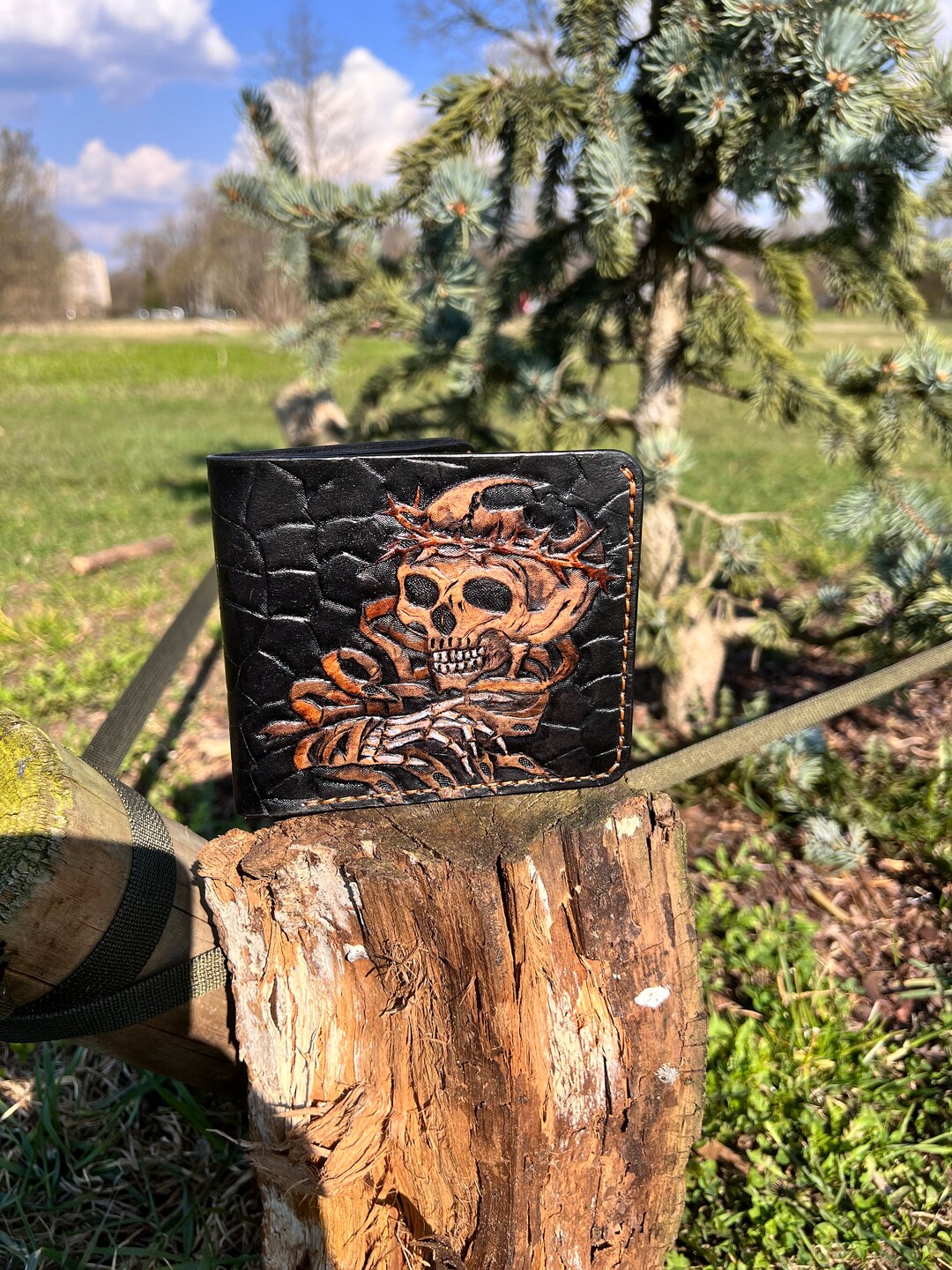 Skull Leather Bifold Wallet Handmadebiker Wallet - Etsy