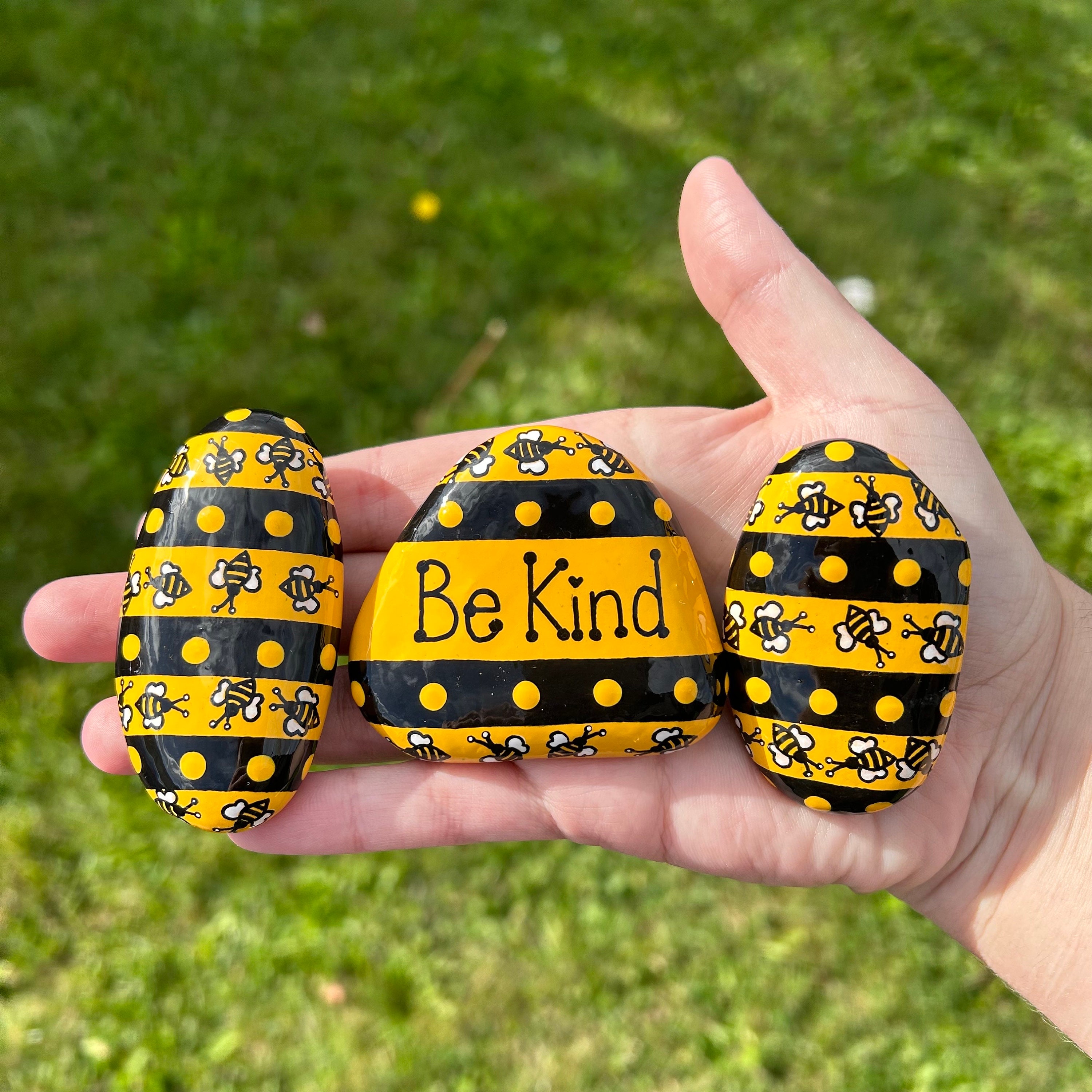 Set of 3 Bee Painted Rocks Be Kind Bumblebee Stones for Decoration ...