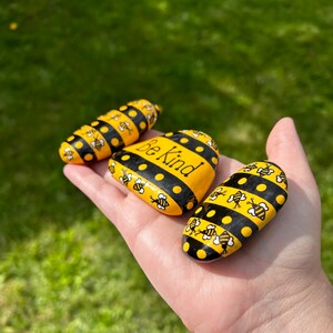 Set of 3 Bee Painted Rocks Be Kind Bumblebee Stones for Decoration ...