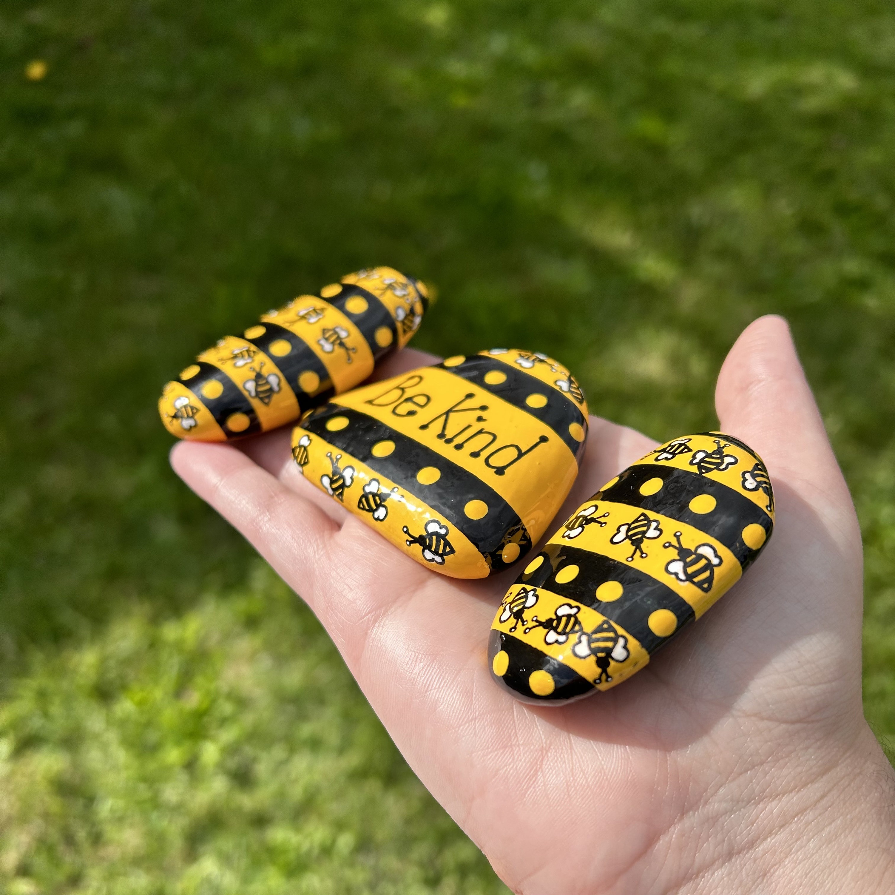 Set of 3 Bee Painted Rocks Be Kind Bumblebee Stones for Decoration ...