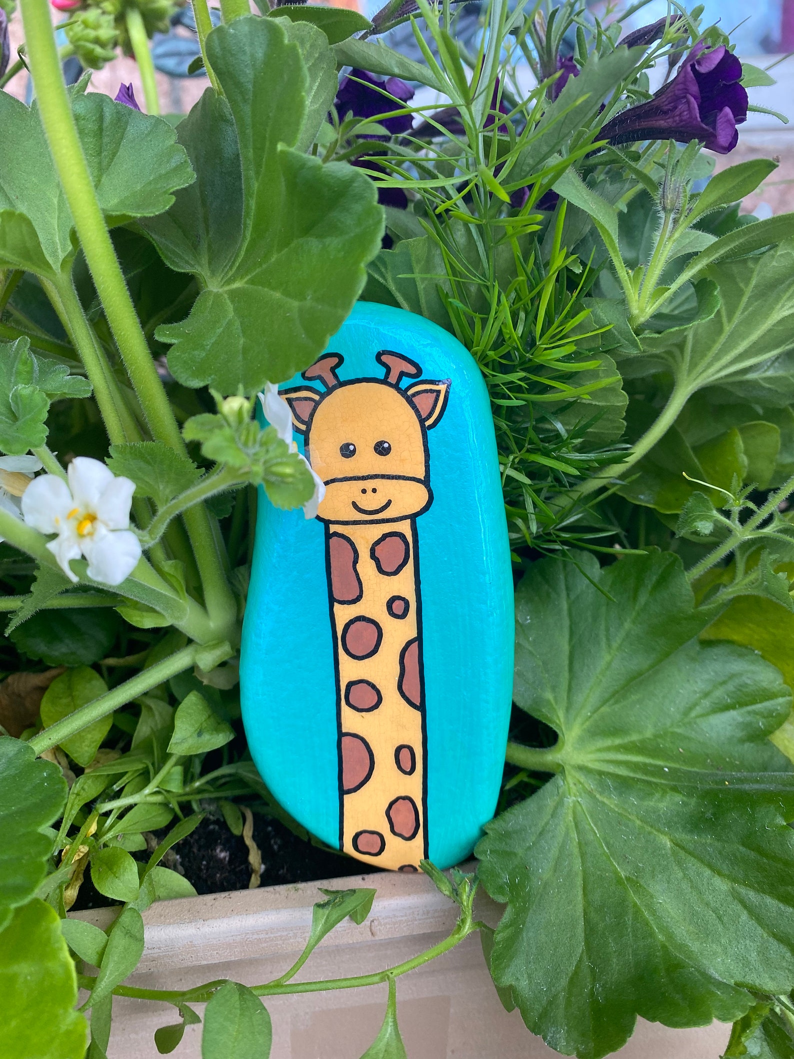 Hand Painted Colourful Giraffe Stone Holographic Colour Changing ...