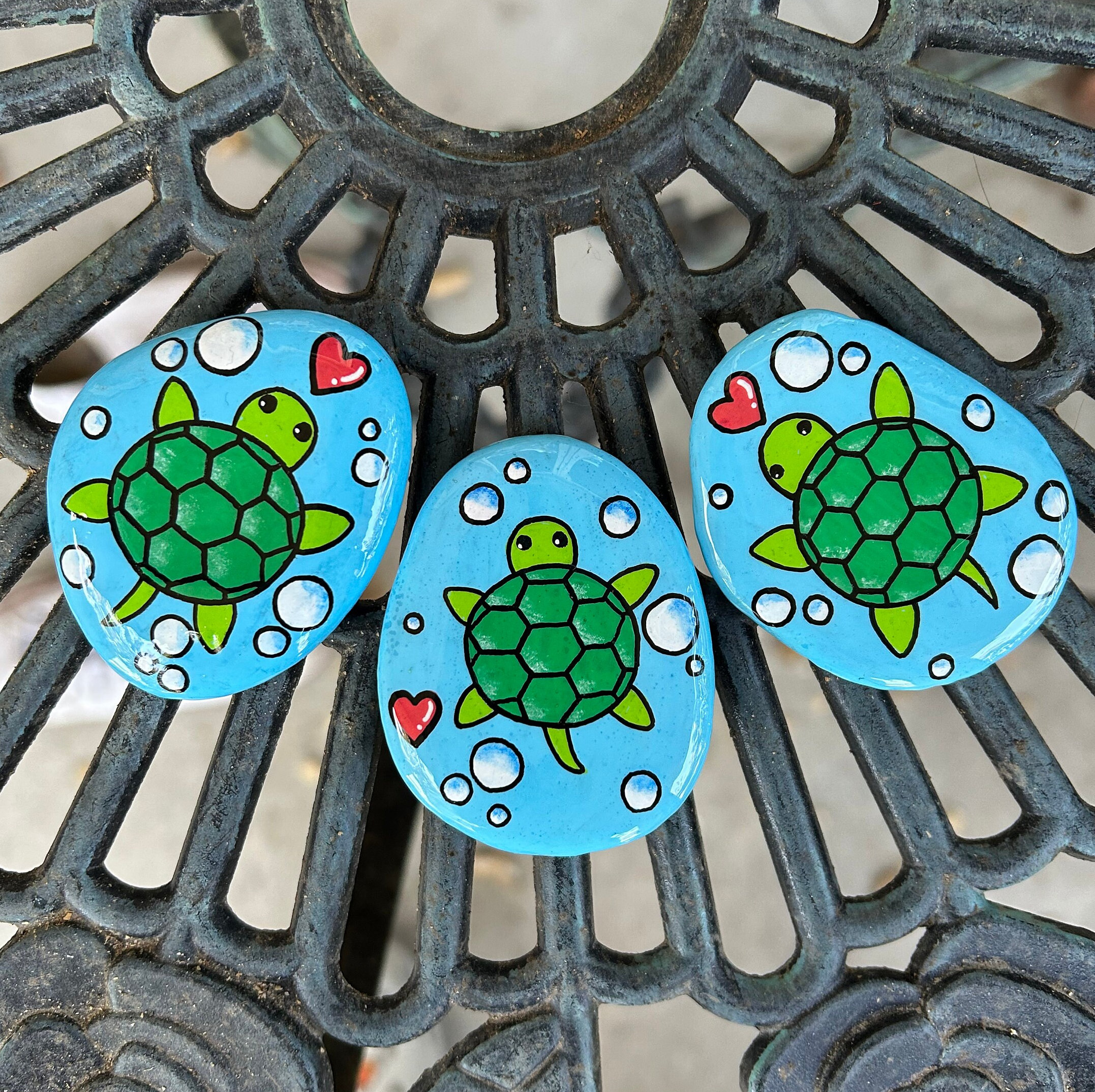 Hand Painted Turtle Stone Rock for Indoor Outdoor Home - Etsy Canada