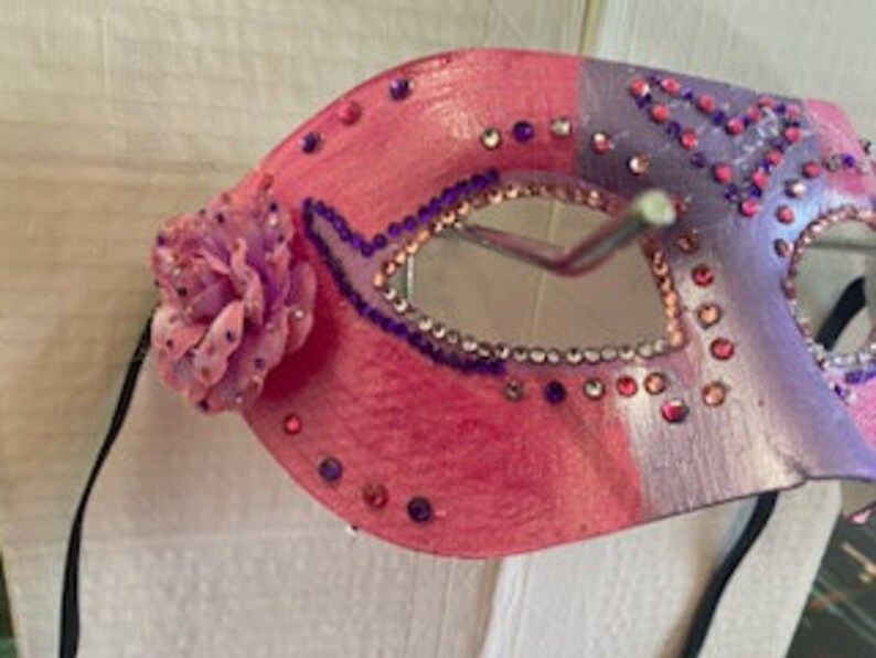 Fuchsia Mask - Etsy