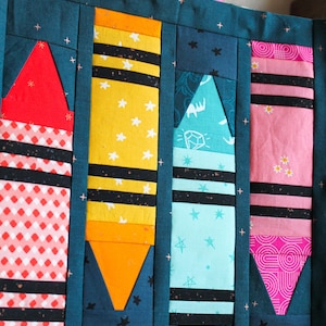 Jumbled Crayons FPP Quilt Block Pattern by the Quilting Corner ; 8"x8 ...
