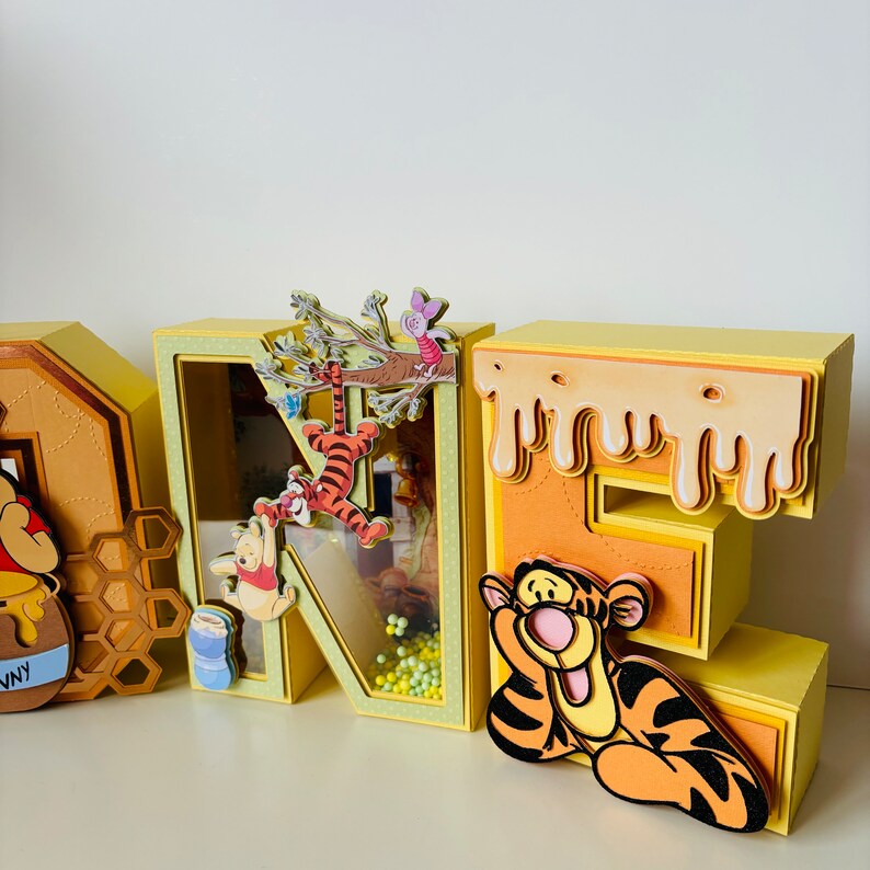Winnie the Pooh letras 3D, letras 3d SVG, Pooh, Winnie, Una letra 3D ...