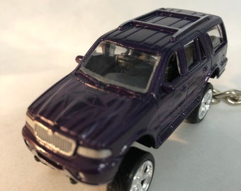 Lincoln Navigator Keychain - Etsy