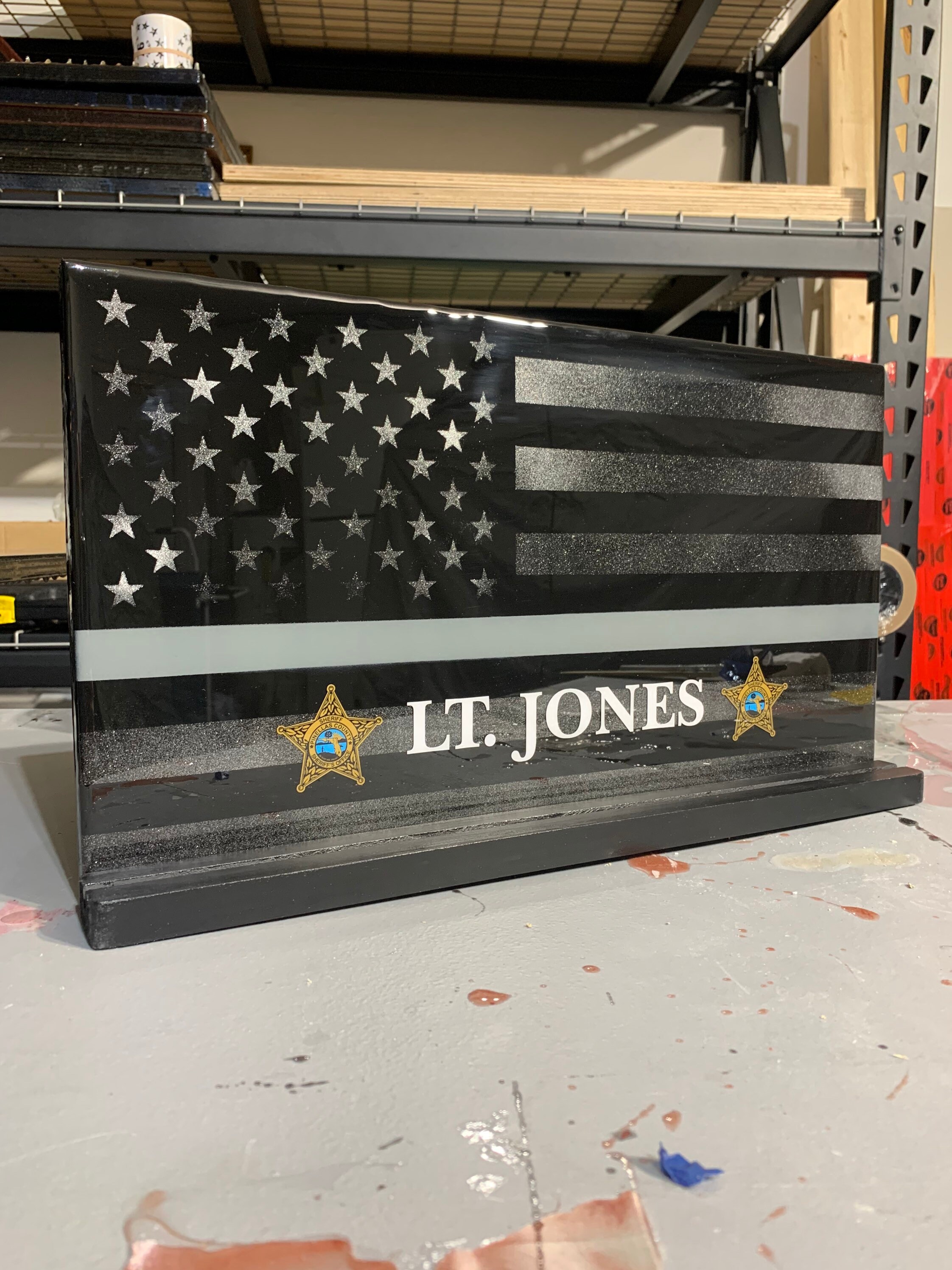 Desktop (19.5" Flag with coin rail) — Seventeen76Flags