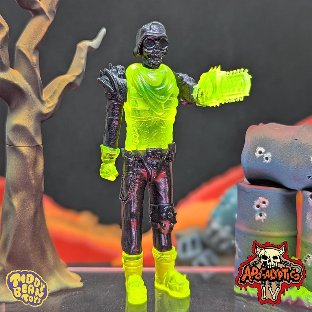 RIPSAW (V2) by Tiddy Bean Toys. Apocalyptico 4 Online Art Show Action ...