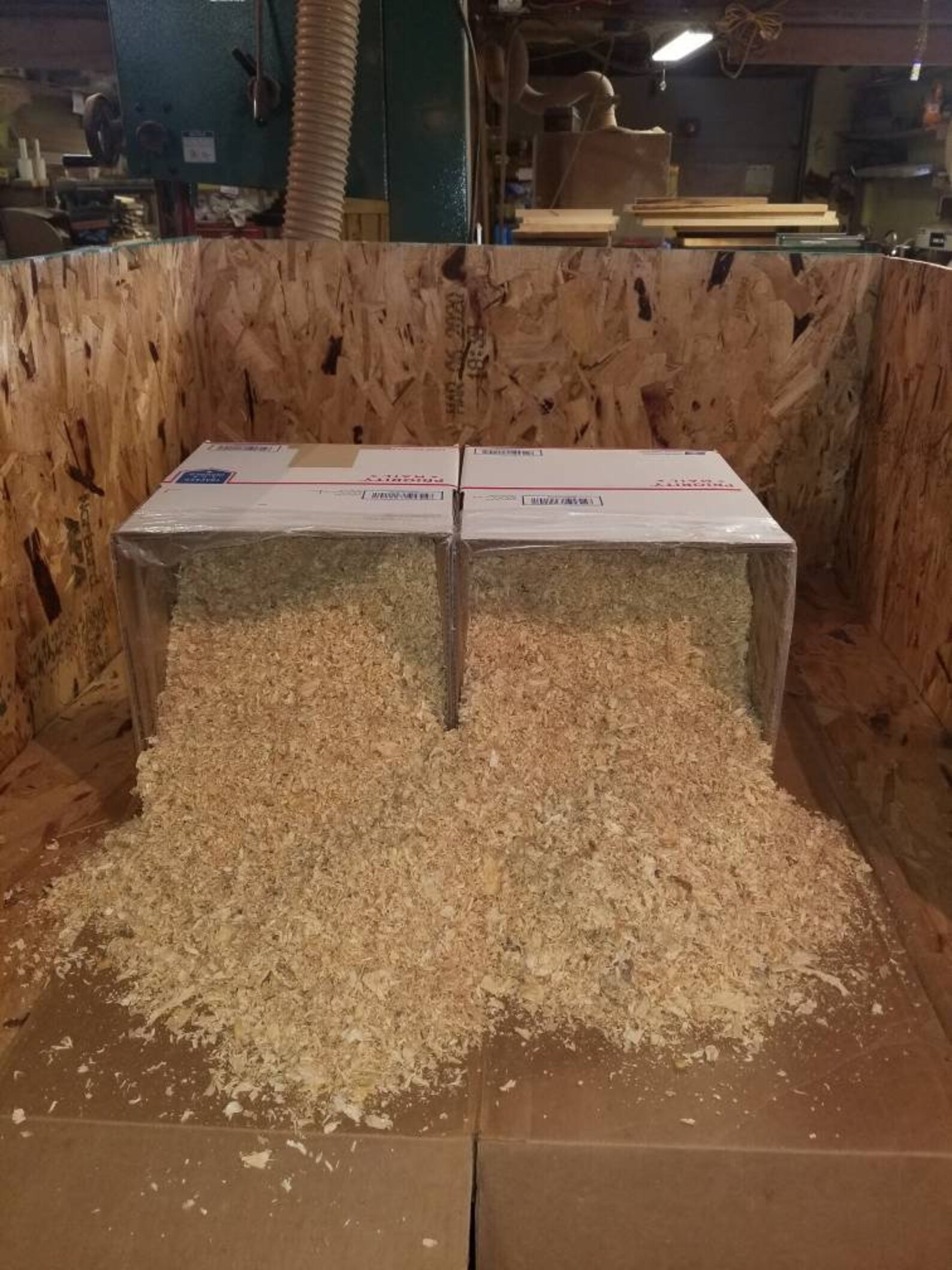 10 Lbs Dry Pine Shavings. Great Bedding for Your Pets! - Etsy