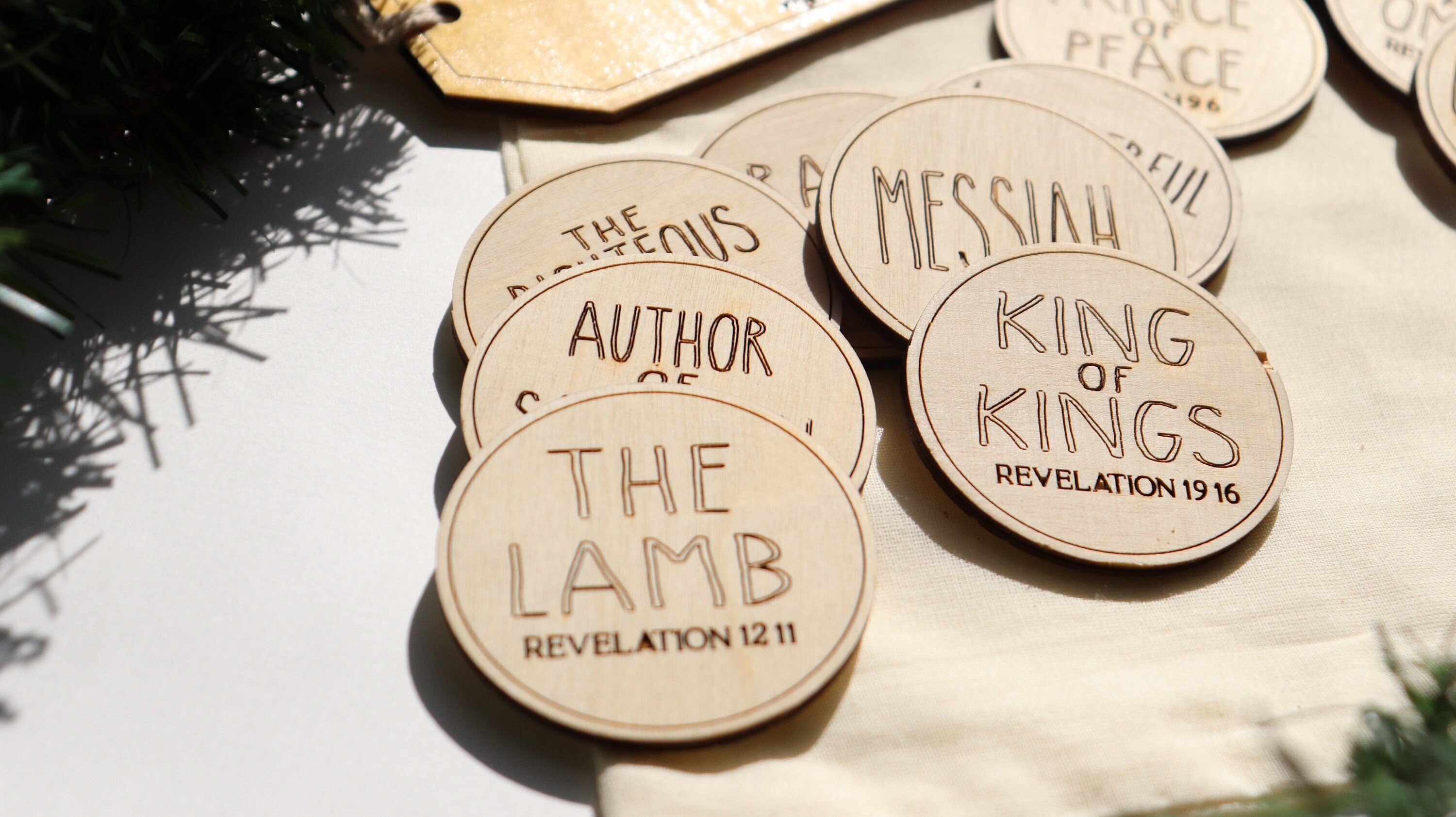 25 Names of Jesus | Wooden Positive Affirmation Pocket Tokens ...