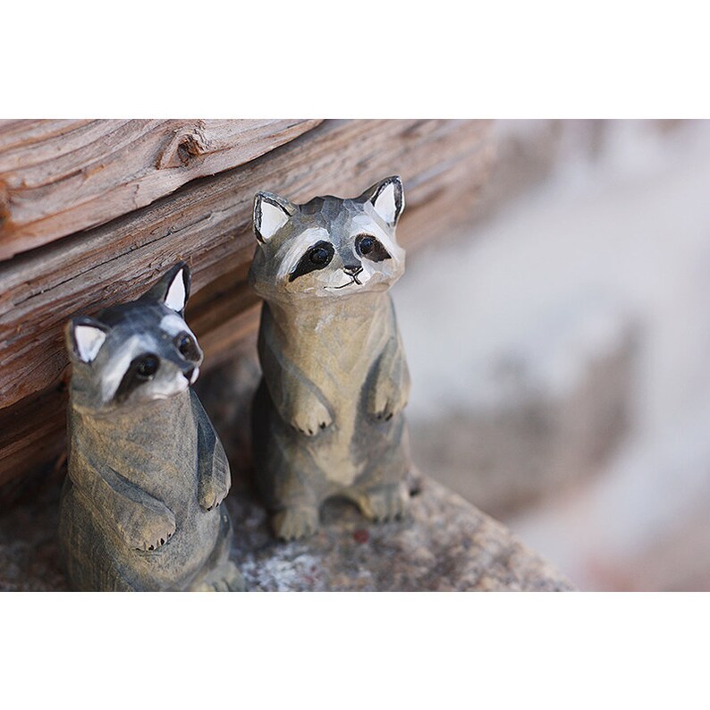 Raccoon Handmade Wood Carving Small Ornaments Healing Animal Desk ...