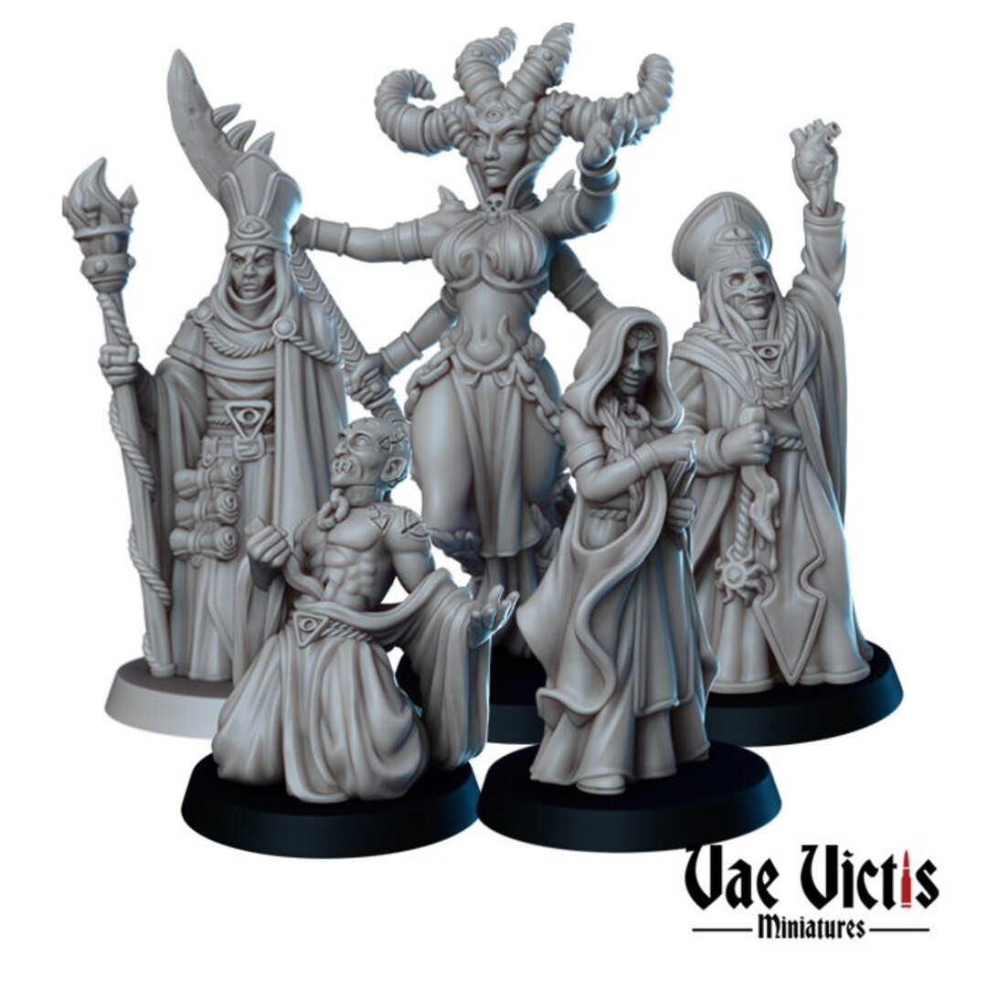 Eldritch Horror Miniatures: Cultists Set by Vae Victis - Etsy