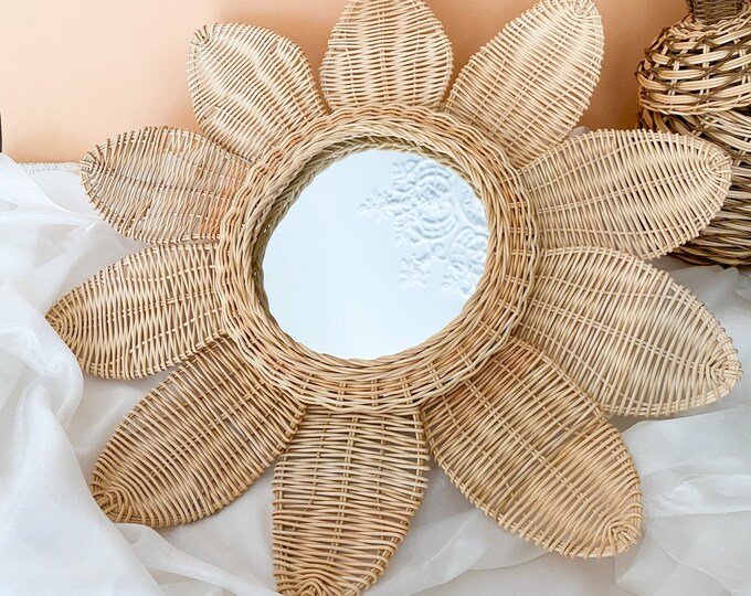 Daisy Rattan Mirror Flower Boho Home Decor Wall Natural Art - Etsy