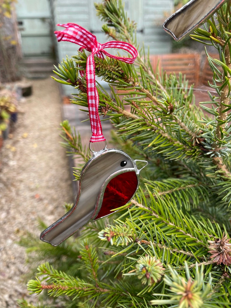 Red Robin Stained Glass Hanging Decoration - Etsy