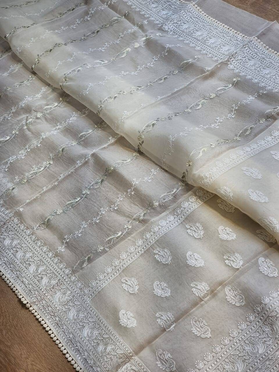 Organza Silk Embroidery Chikankari Border organza Chikankari Saree ...