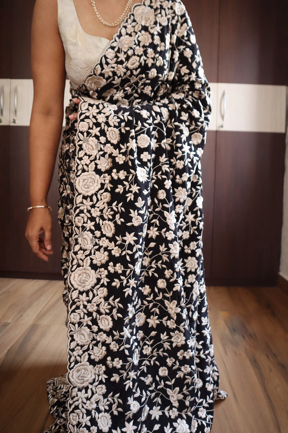 Exclusive Parsi Gara Embroidery on Pure Crepe Silk Saree With Running ...