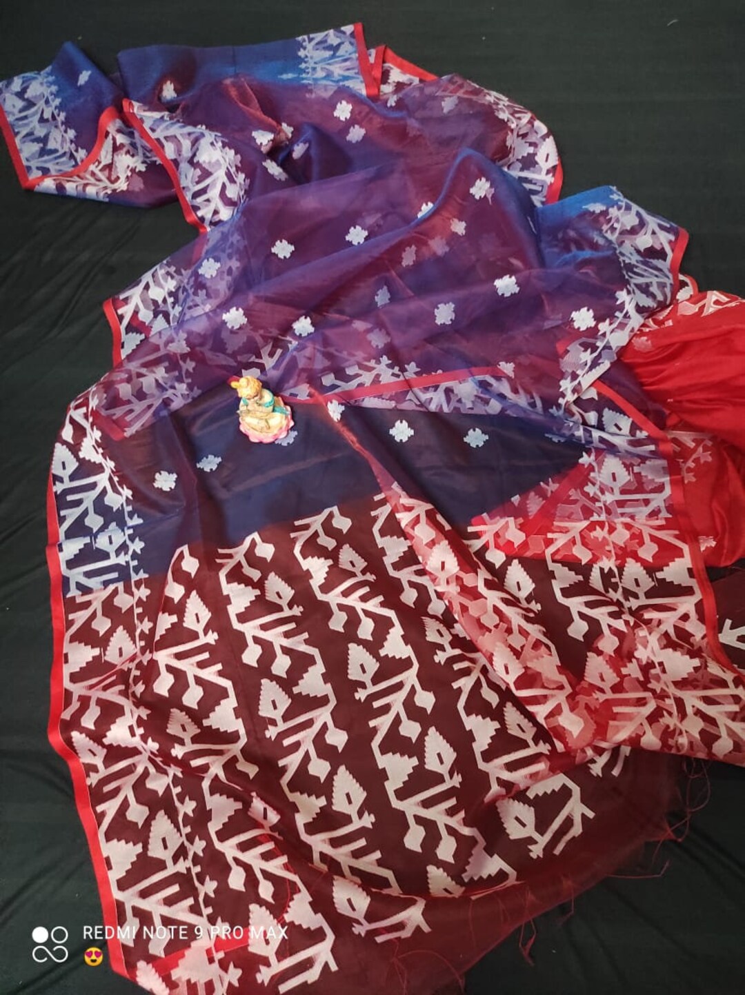 Original Muslin Jamdani Sarees for Women / Allover Floral Motif Work ...